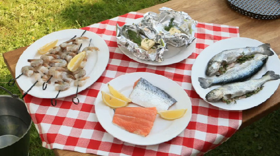 Vis grillen op de barbecue - Video - Allerhande - Albert Heijn